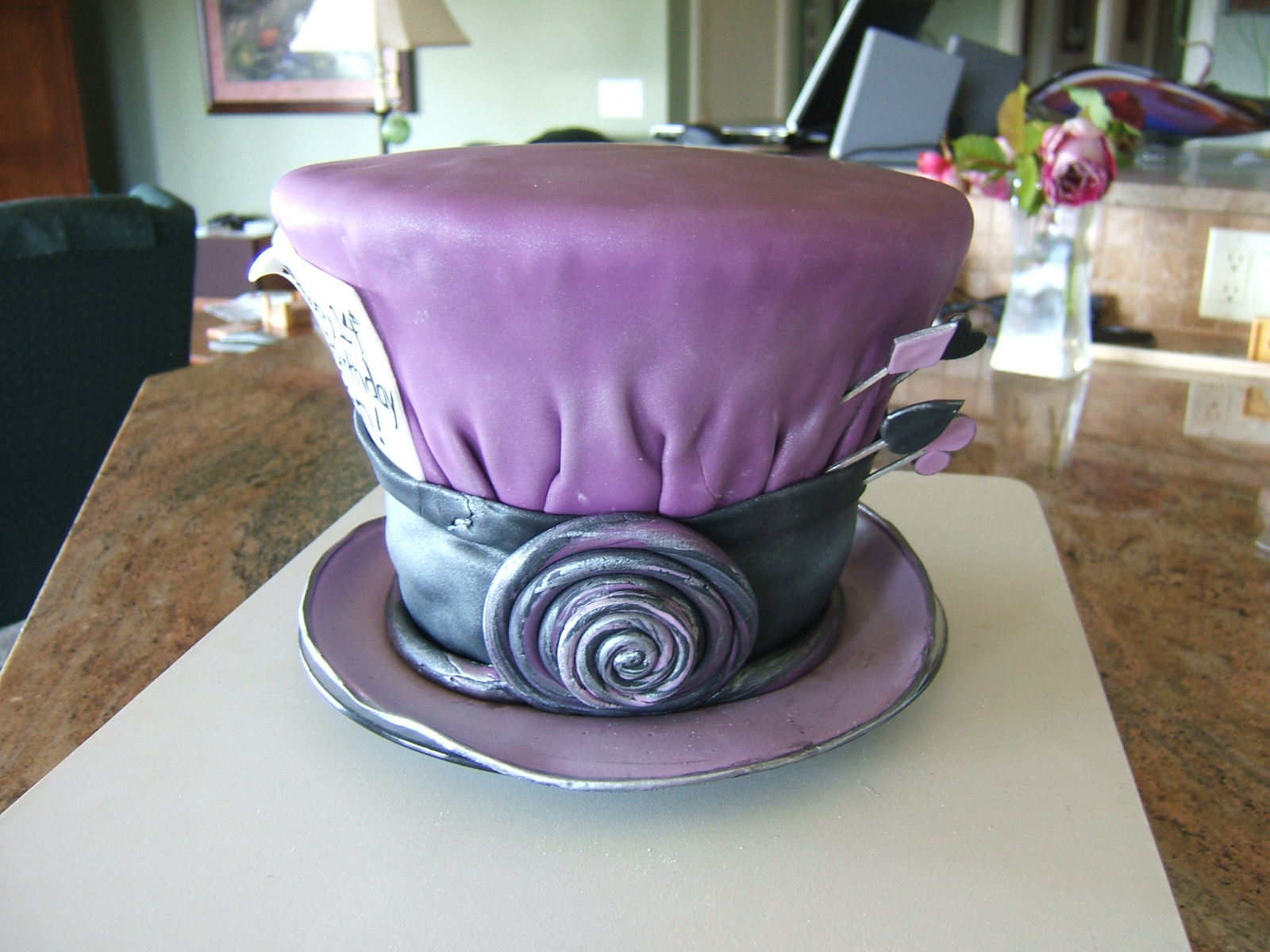 GORGEous Cakes by Kris: Mad Hatter Hat Cake