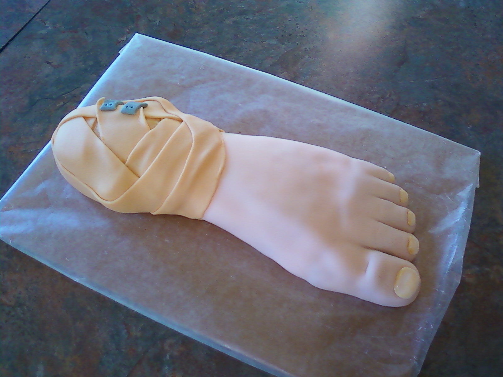 GORGEous Cakes by Kris: FOOT Cake!