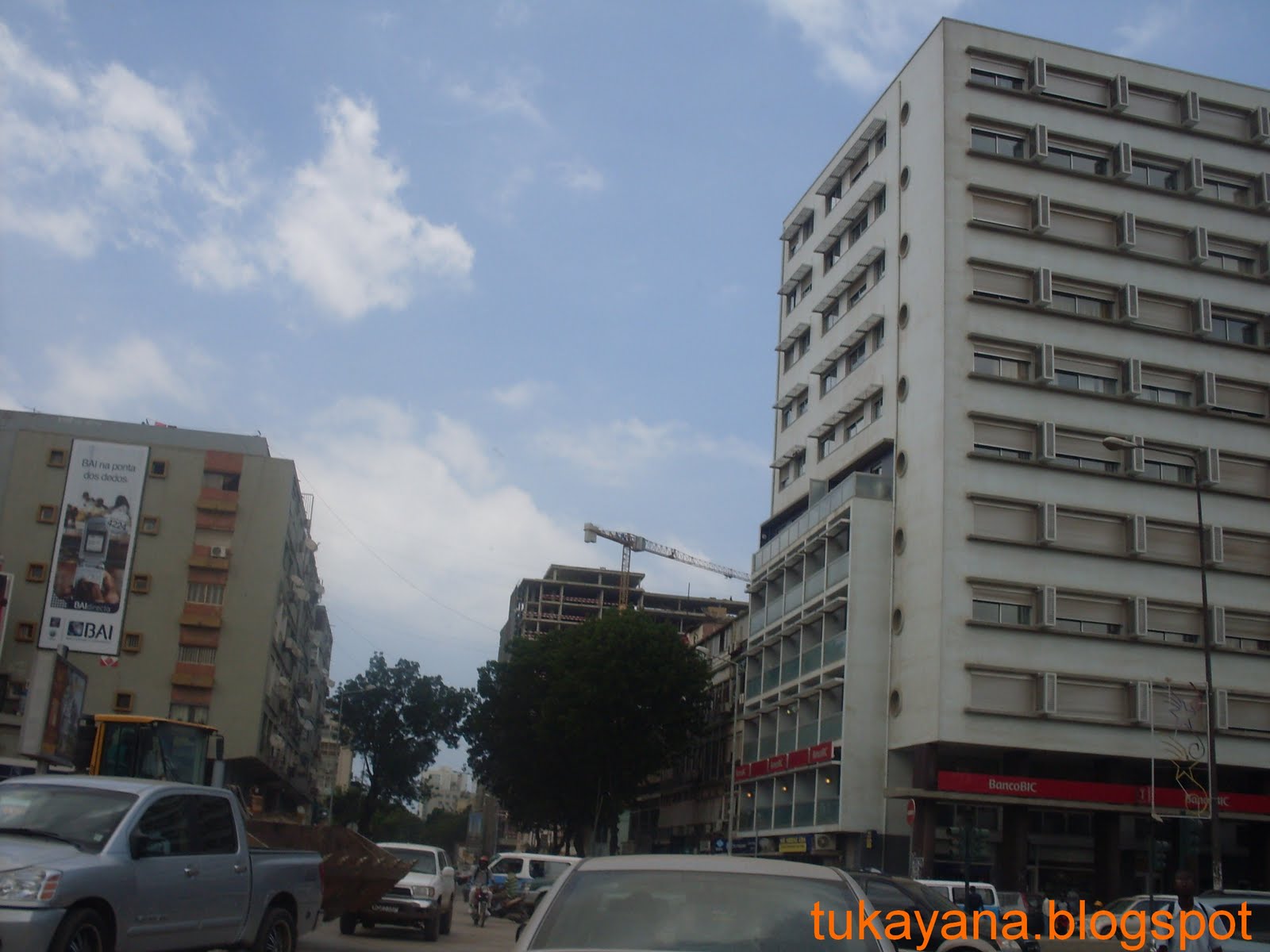 Tukayana: Luanda hoje