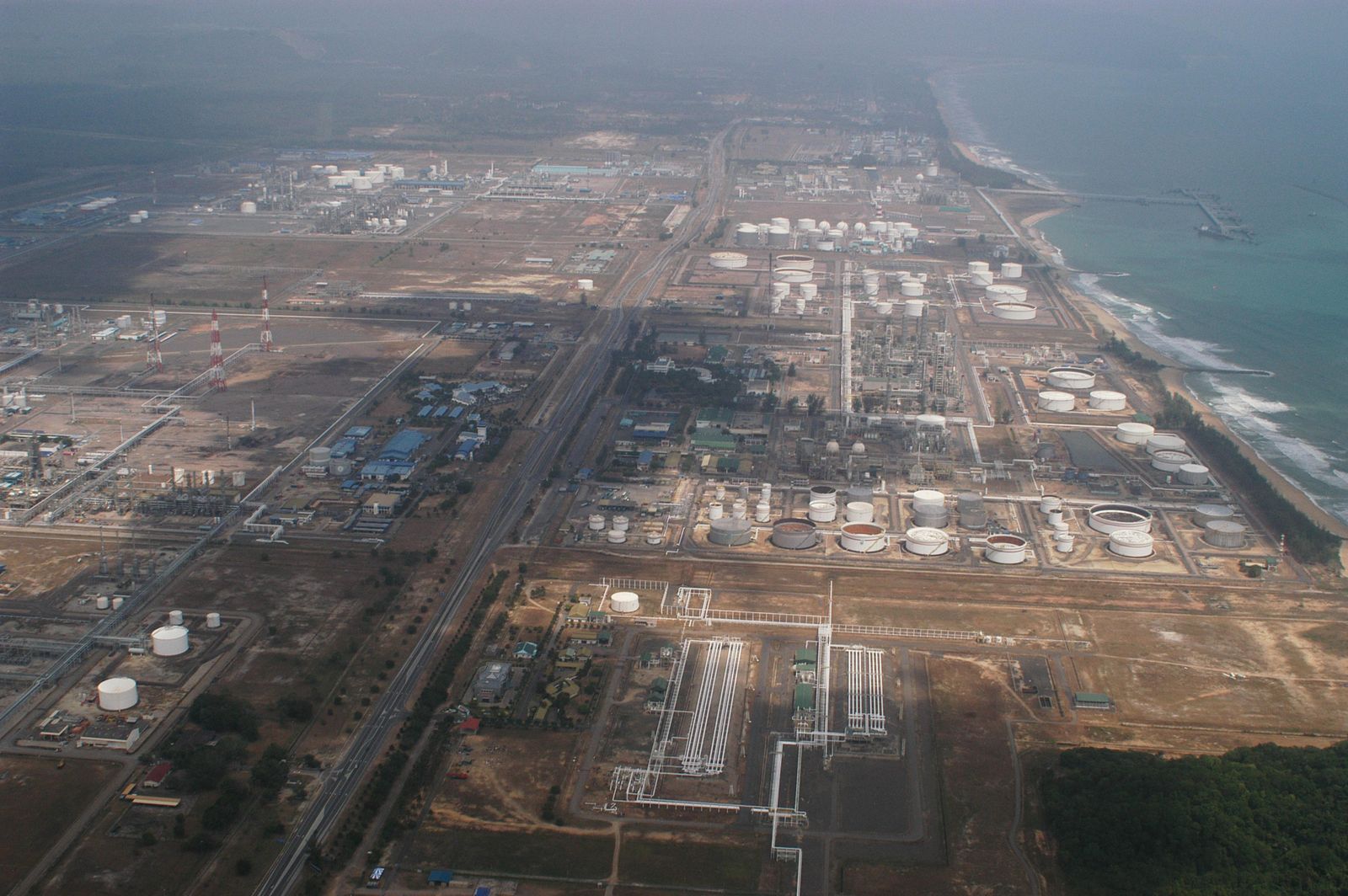 Jom Cuti di Terengganu..: Loji Petronas Kerteh