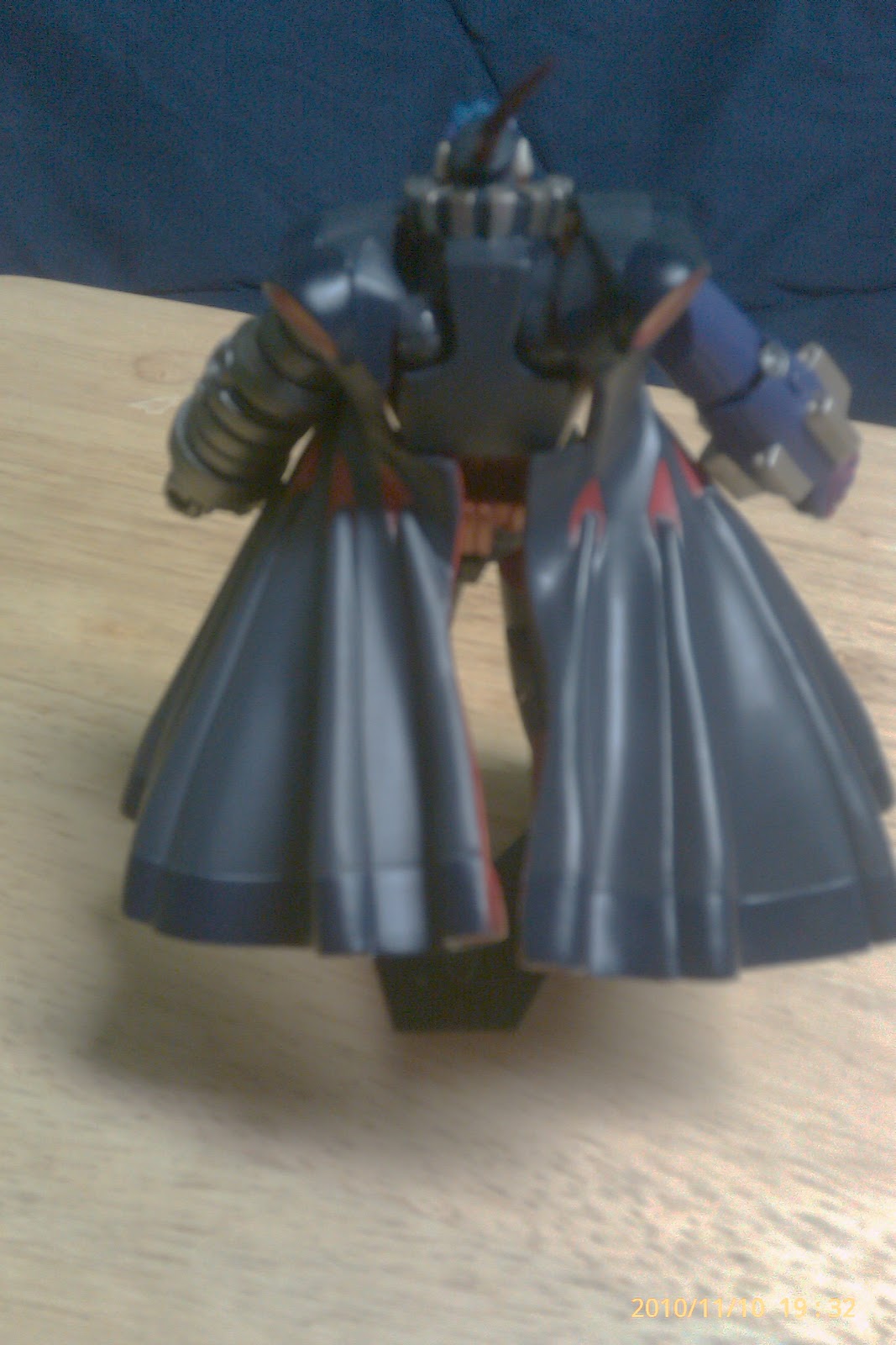 Getter Newtype Reviews: Revoltech - Dix-Neuf