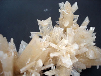 Minerales y piedras preciosas: YESO