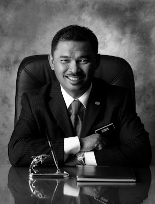 What my eyes sees,translate to artistry: POTRAITURE OF DATUK IDRIS ...