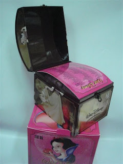 132 DISNEY DVDS TREASURE CHEST FREE WORLDWIDE SHIP