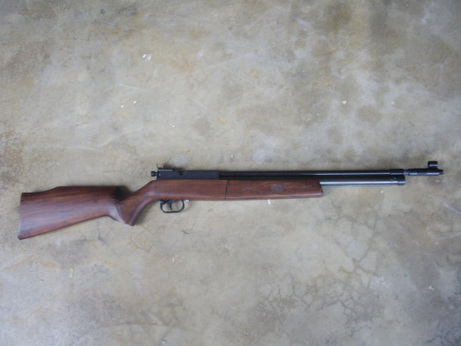 RIMBA HUNTER: SHARP INNOVA POPOR KAYU