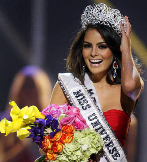 "INSIGNE Y REAL BASILICA CATEDRAL DE LA ASUNCION DE LA BIENAVENTURADA ...