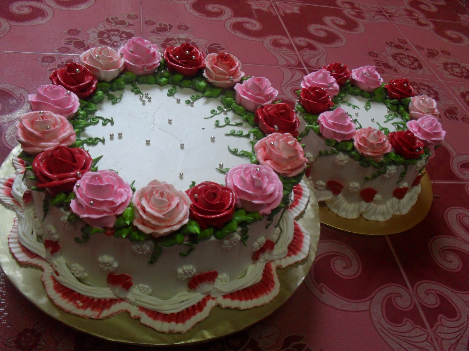..:Anissya Cakes:..: kek Kahwin tema merah putih