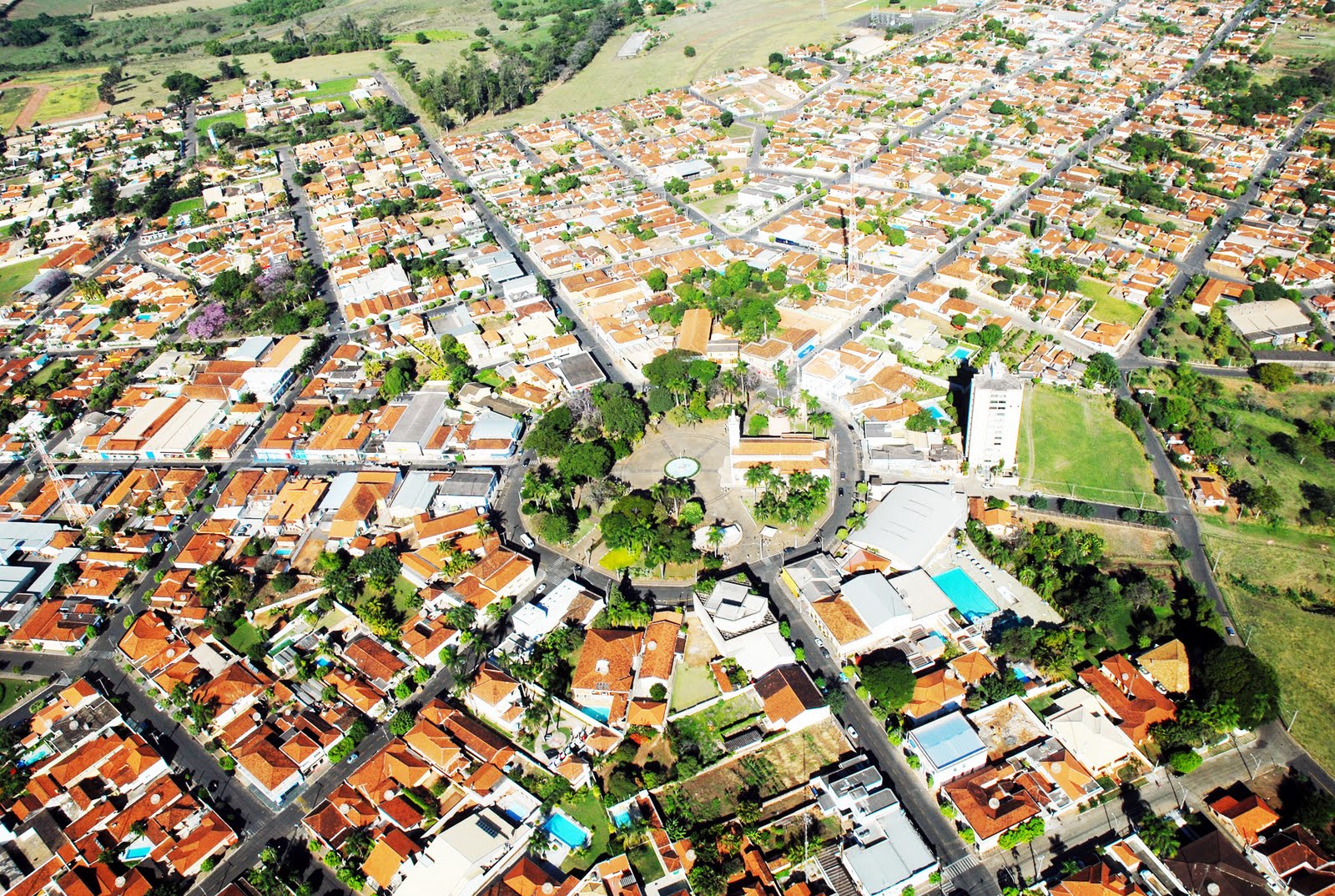 MAP no blog: Monte Azul completa 114 anos