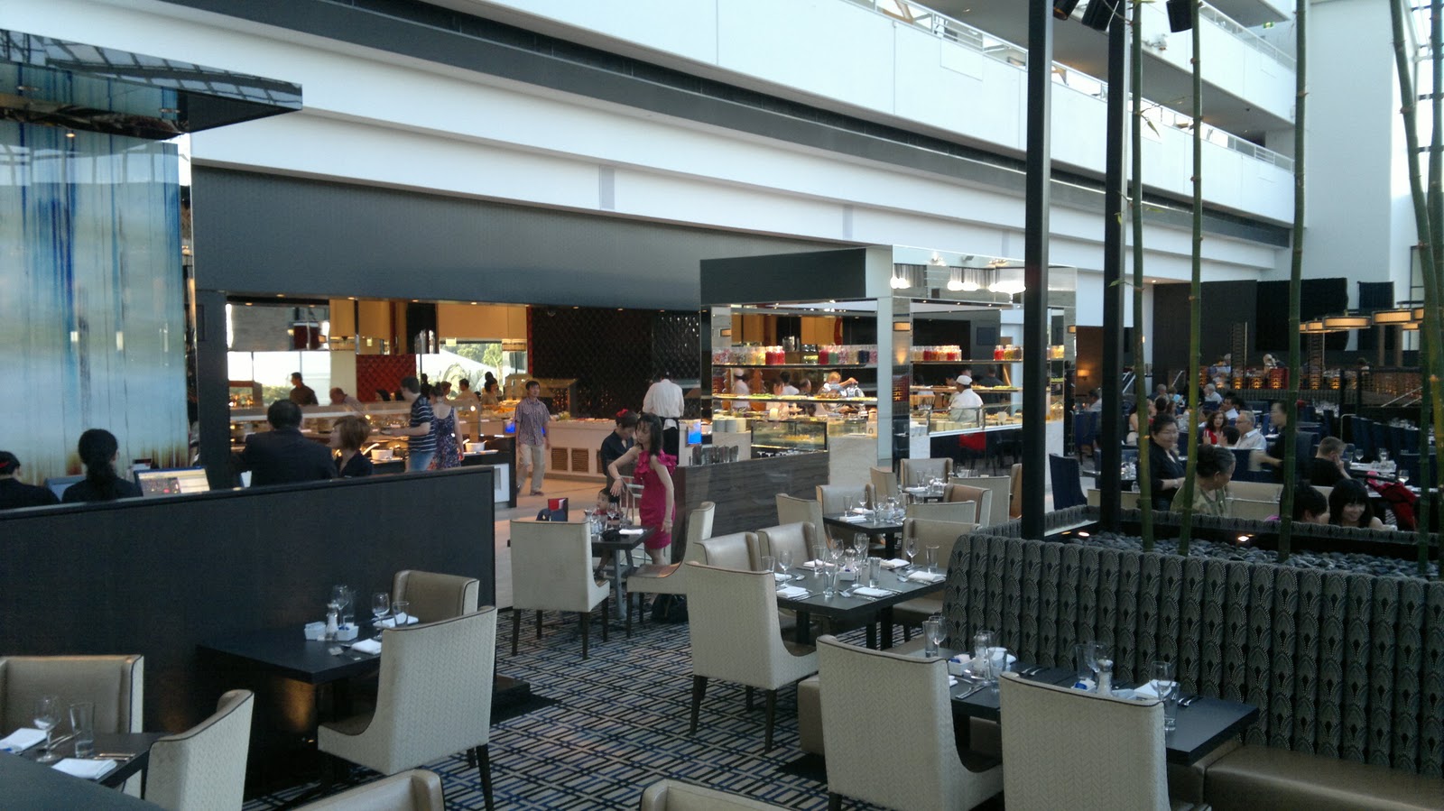 Perth Hacks - best tips, hints and bargains: The New Burswood Atrium