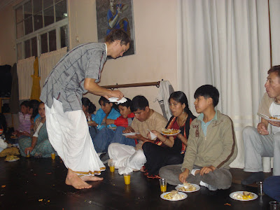 "La asociación es más importante que el proceso": el Vyasa Puja de ...