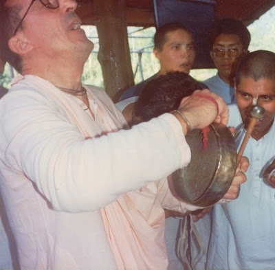 LA FAMILIA DE SOMAKA MAHARAJ: ULTIMA CARTA DE SOMAKA PRABHU A LOS ...