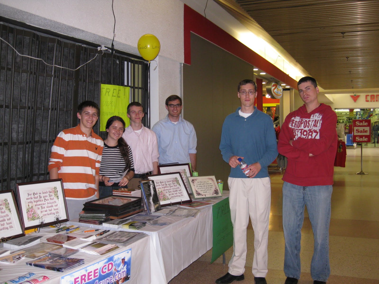 Lost Sheep Finders' Digest: Shopping Mall Gospel Booth - Antigonish ...