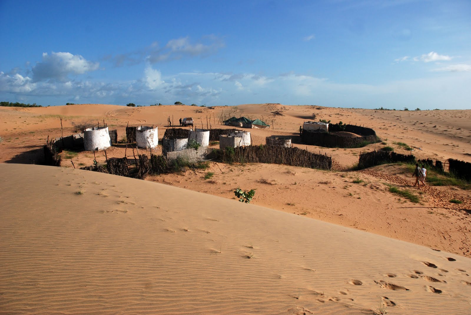 Dalal ak diam ci Saint-Louis du Sénégal: Le désert de Lompoul