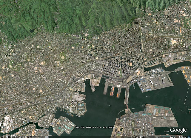 soaking in japan: about kobe geography