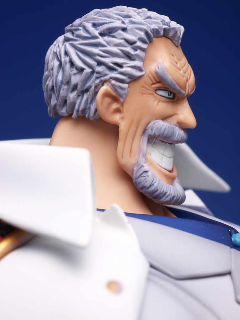 IL BLOG DI SAGITTARIOLUCENTE: P.O.P.: Monkey D. Garp, Linea Neo-Dx ...