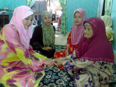 Wedding: adat merisik