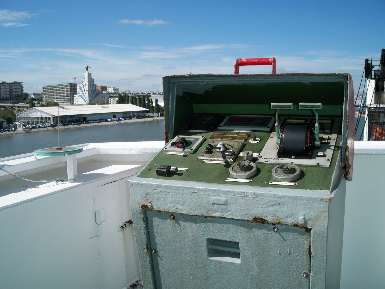 PTLIS: NM "PORT DOURO"