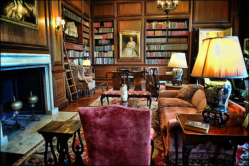 LBColby's DYNASTY Blog: Pix of the Day: FILOLI MANSION