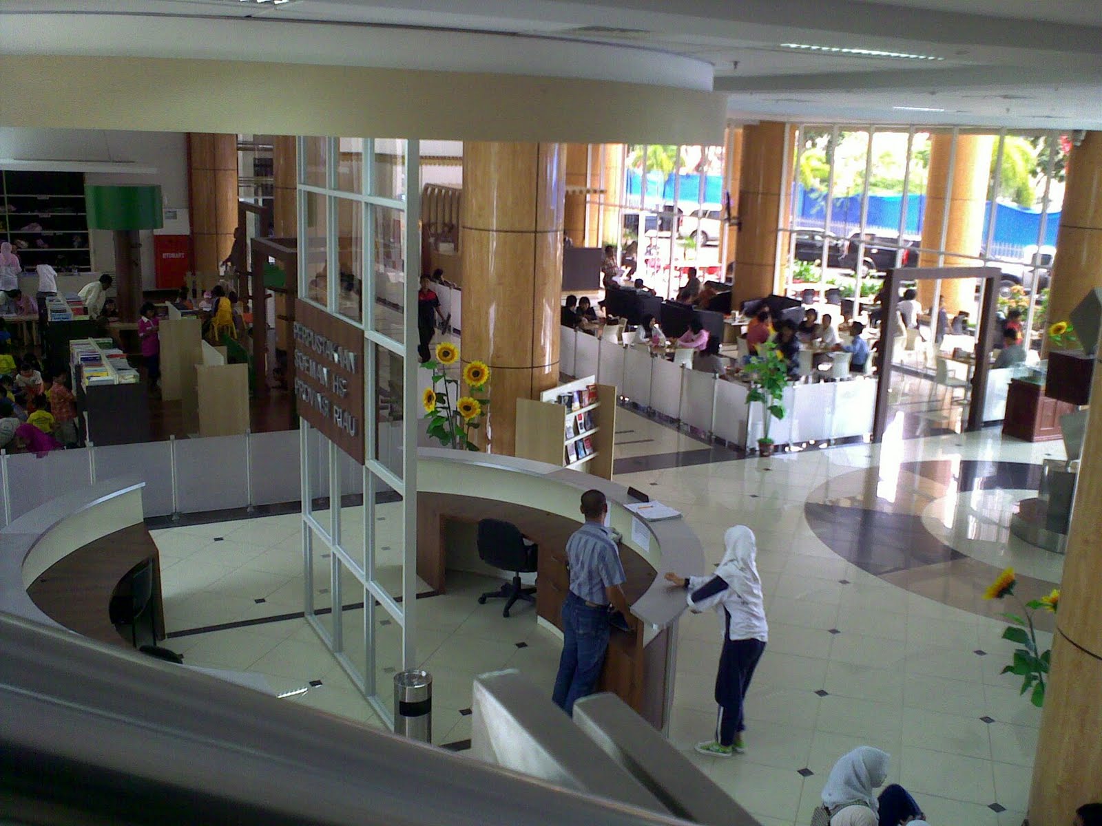 doena-days: Soeman Hs Library