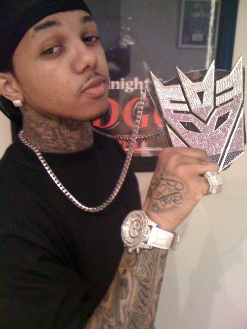 De Mos`Offish: YUNG BERG TRANSFORMERS CHAIN "FINAL DESTINATION"