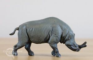 LA CIENCIA DE LA VIDA: ANIMALES DE LA EDAD DE HIELO (DE PLÁSTICO)