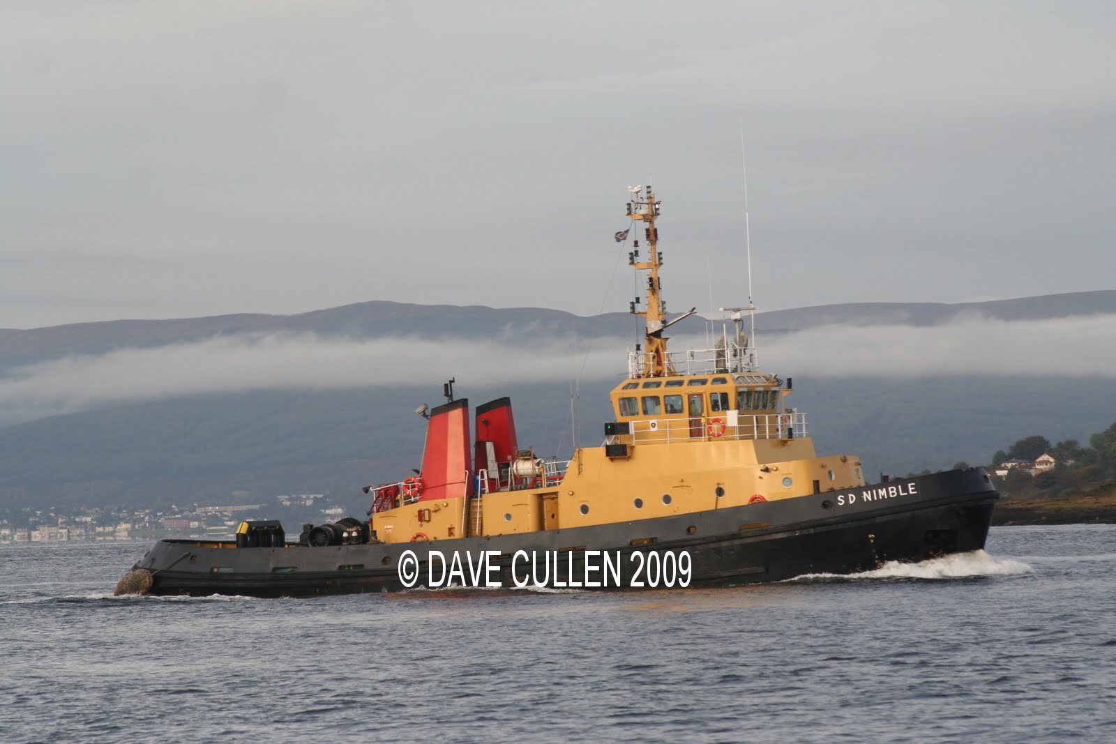 Warships and Auxiliaries: 26 Dec 2009