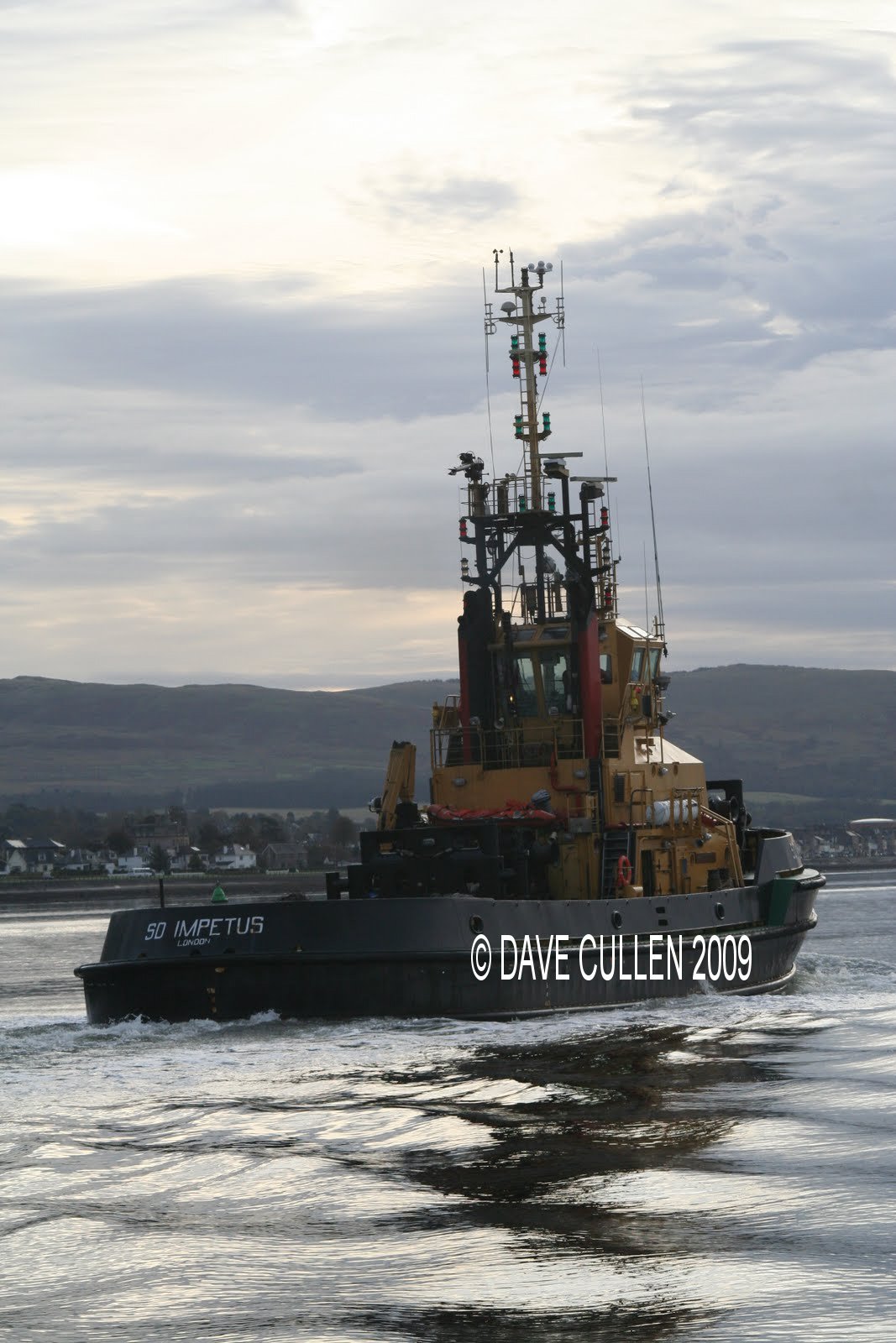 Warships and Auxiliaries: Serco Denholm Tugs