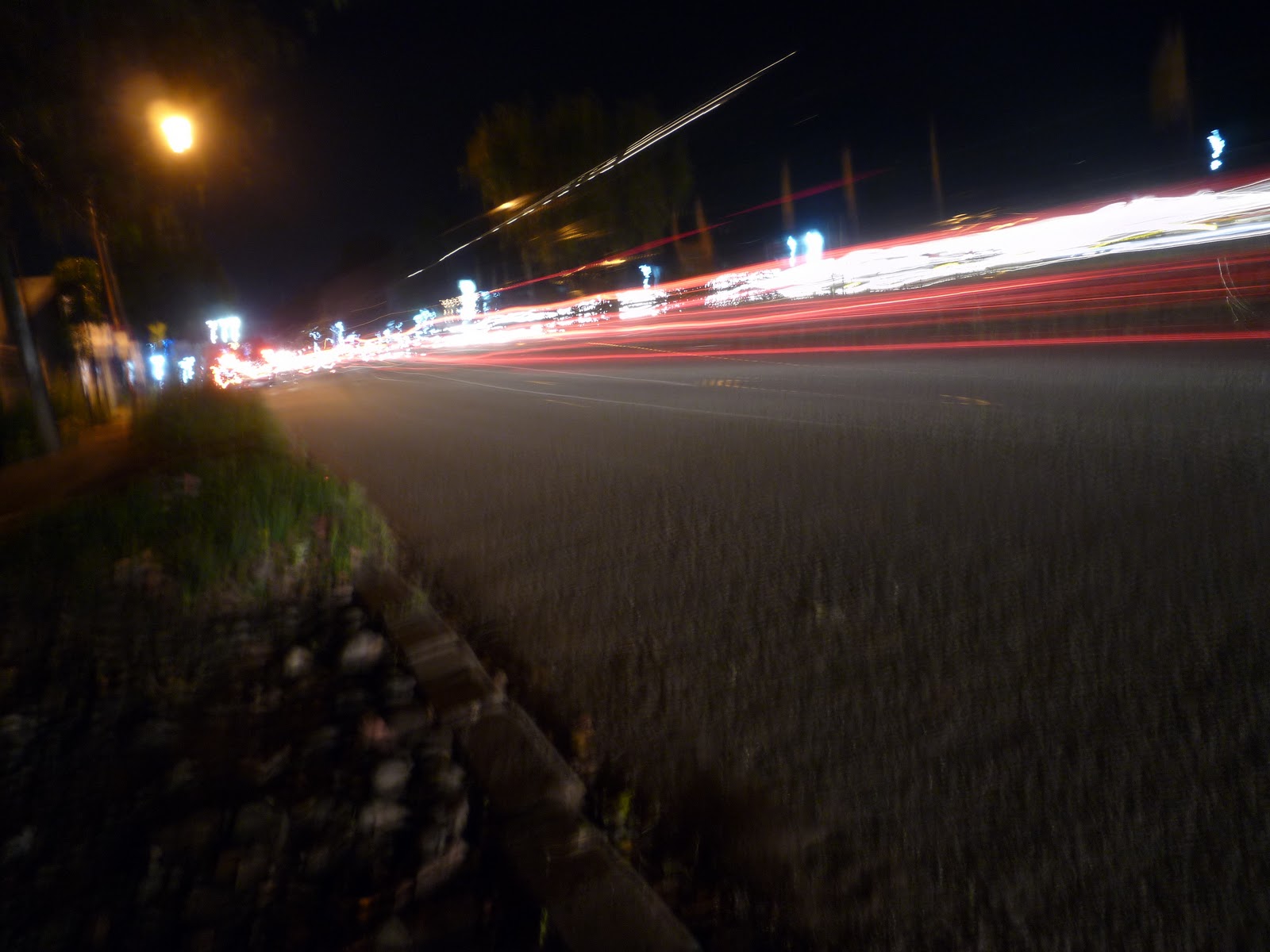 "TEKNIK MEMBUAT FOTO LOW SPEED SHUTTER" ~ fajarcihuyy