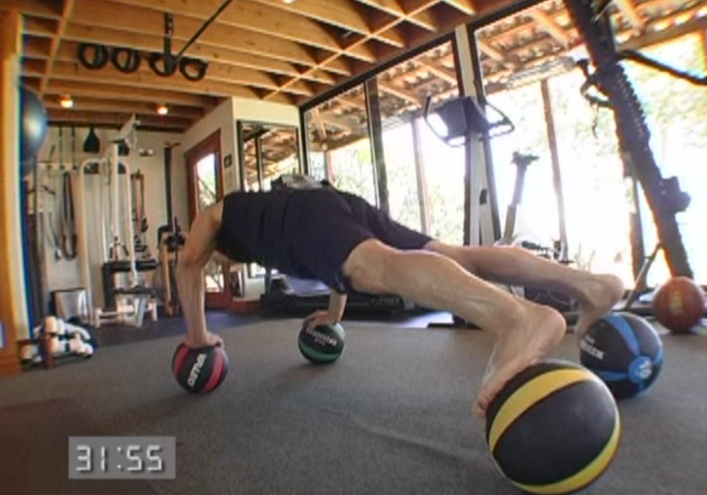 Book Reviews and More: Upper Body Balance - Tony Horton One on One ...