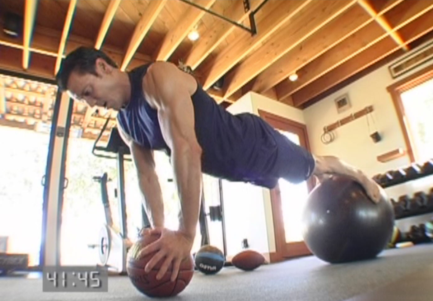 Book Reviews and More: Upper Body Balance - Tony Horton One on One ...