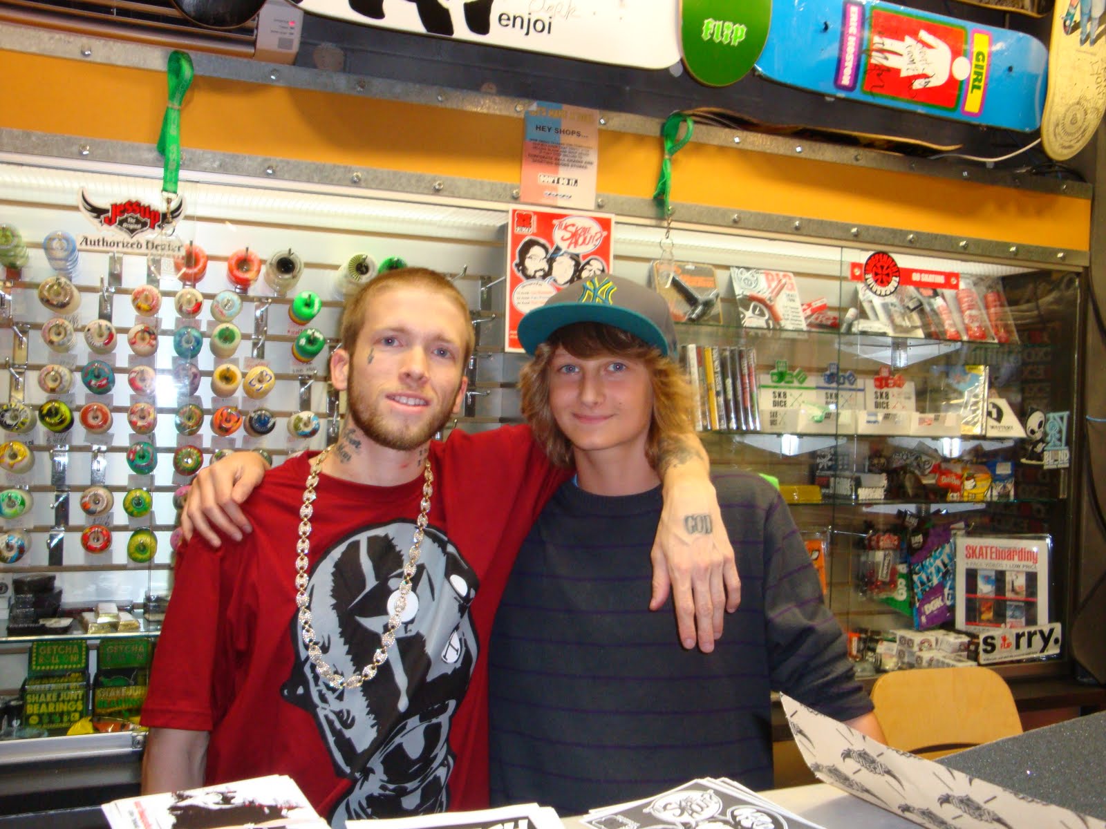 JEREME ROGERS @ EXO PART 2 - EXO SHOP - Blog