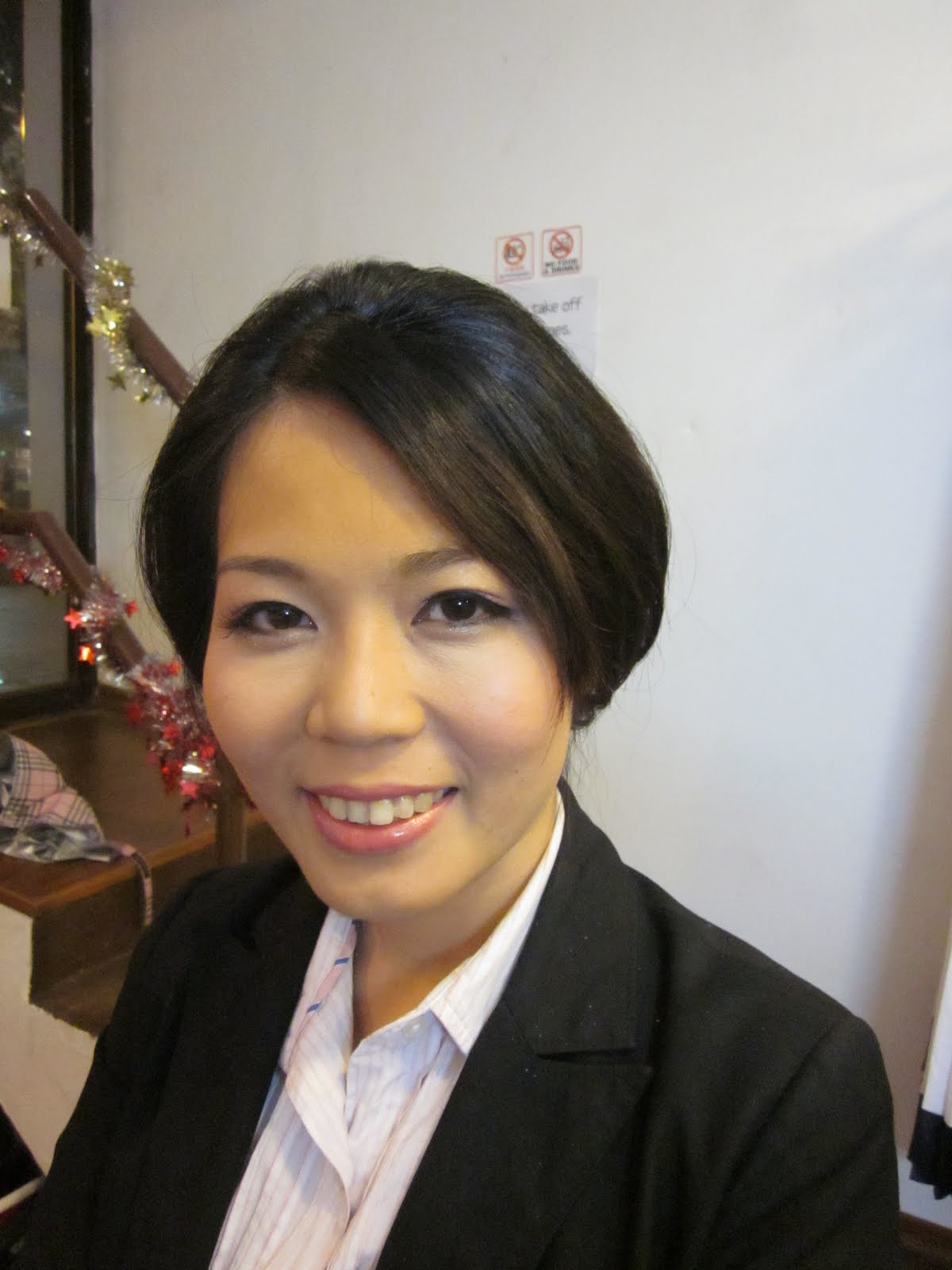 英的点点滴滴: Make-Up Artist - Hui Yee Before n After