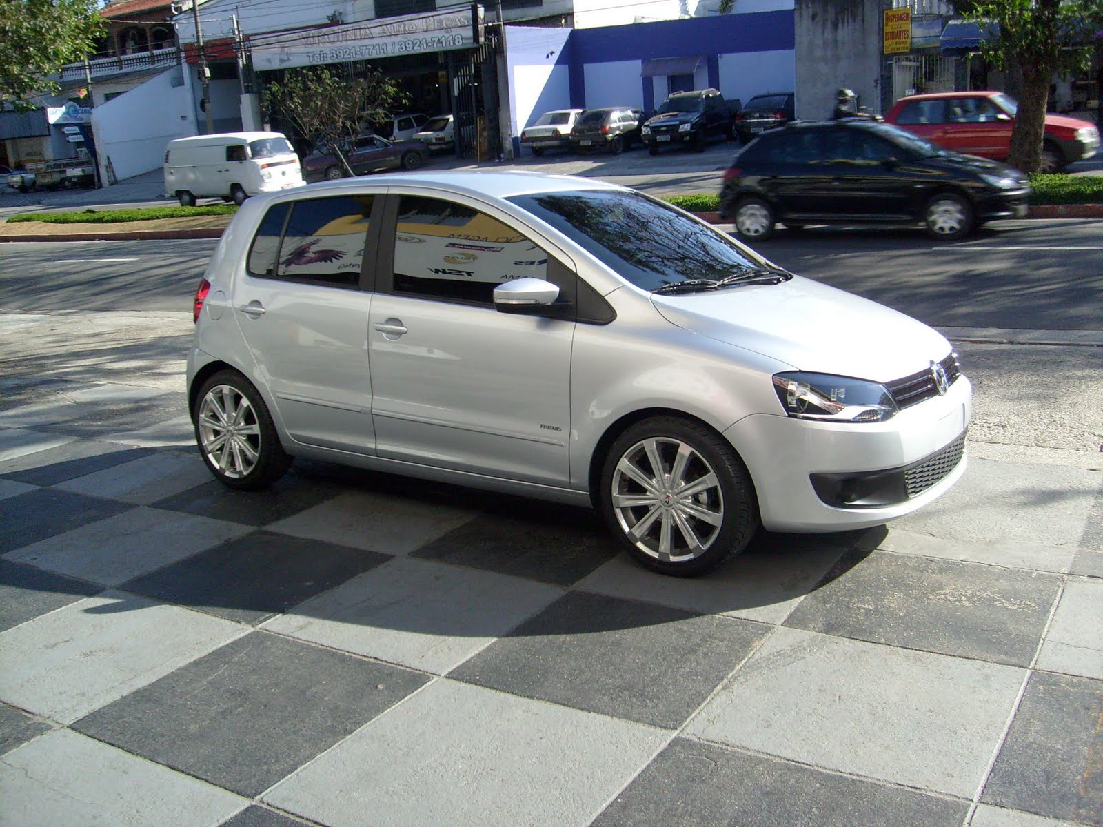 lc3 pneus e rodas: FOX ARO 17"