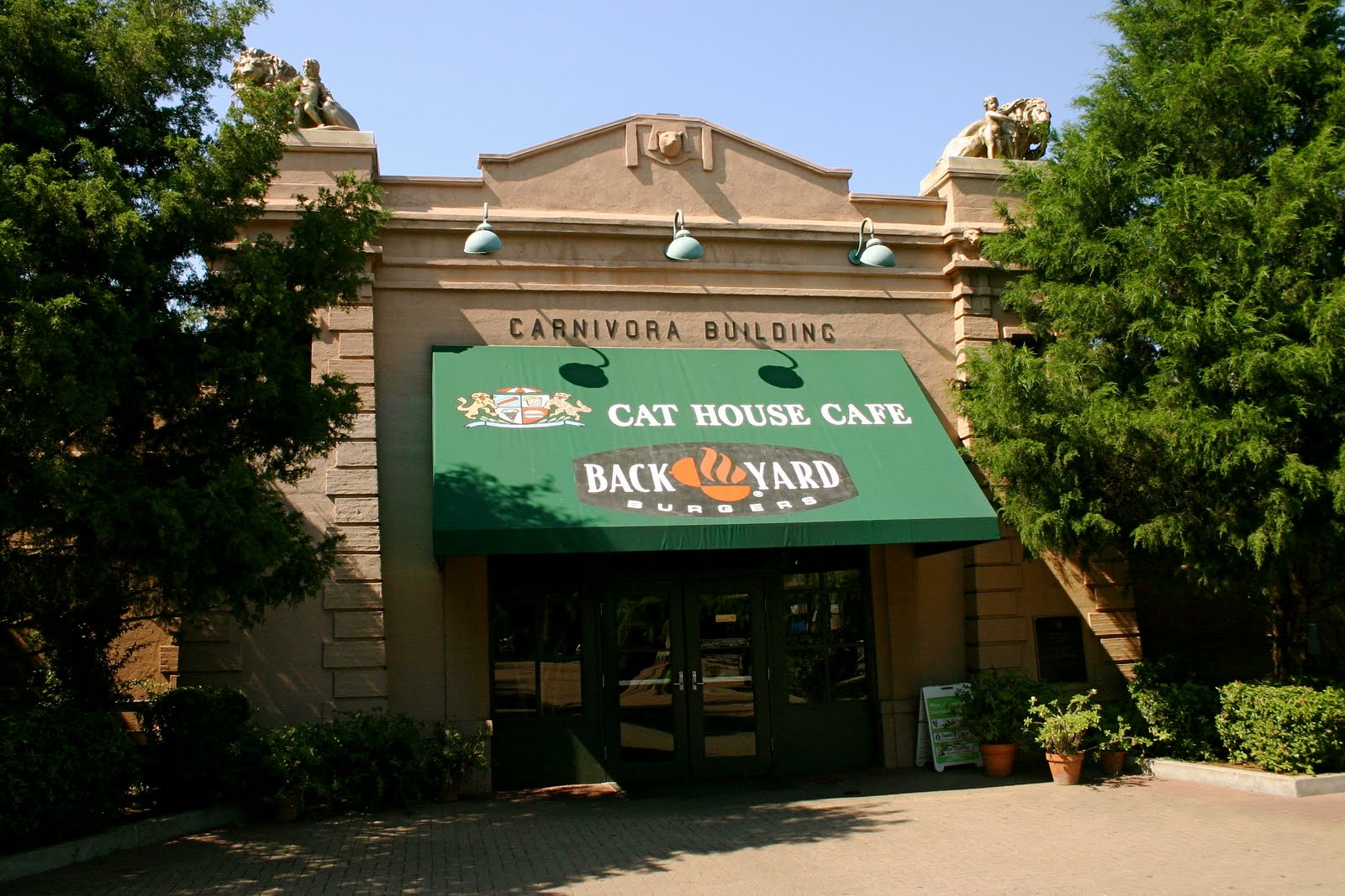 The Circus "NO SPIN ZONE": 12/01/10