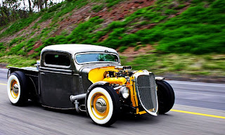 Low Rod - RocketGarage - Cafe Racer Magazine