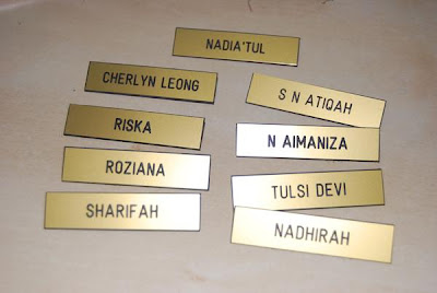 Name Tag Customization in Singapore: Plastic Name Tag Customization