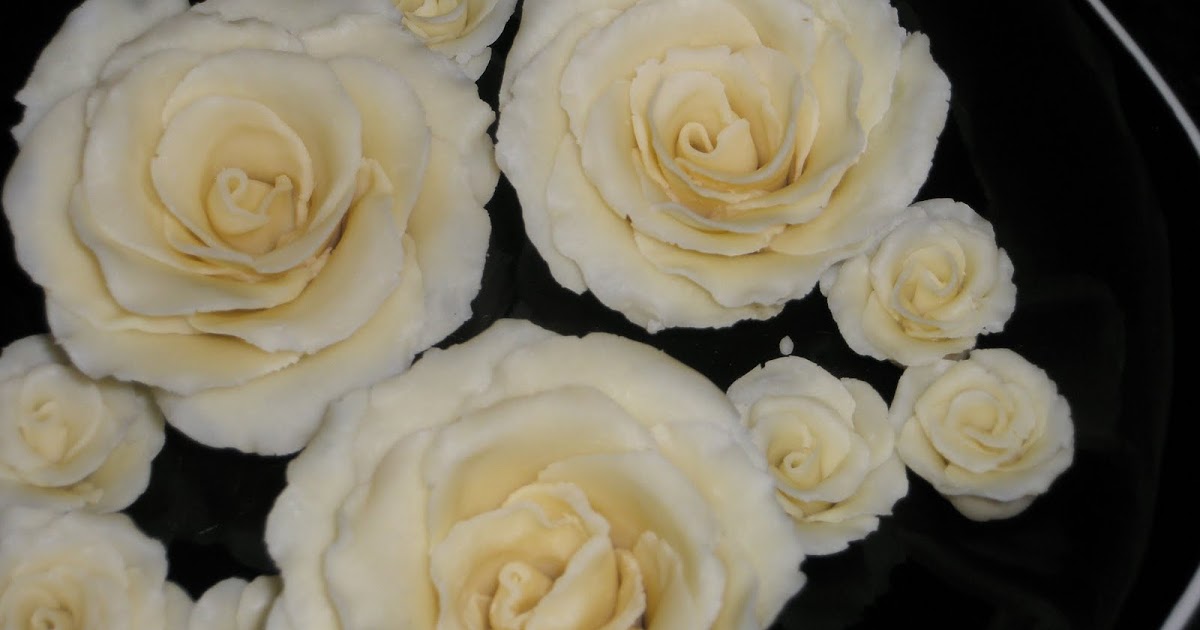 The Cake Engineer: Modeling Chocolate Roses