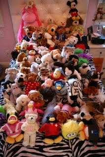 Mrs. Yollis' Classroom Blog: Our Collectors' Collections!