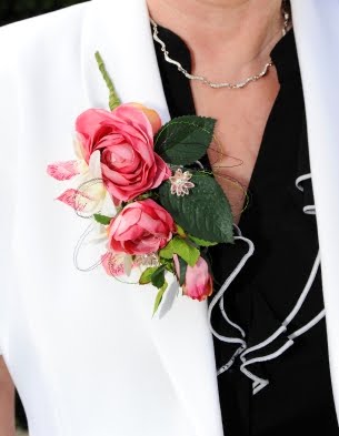 Nim’s Enchanted Wedding: Funky Corsages