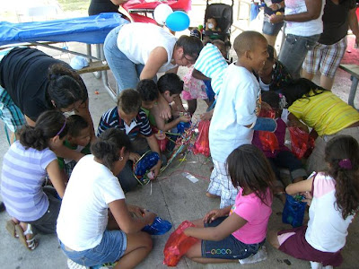 Las cosas que podías encontrar adentro de una piñata. (Piñata cubana ...