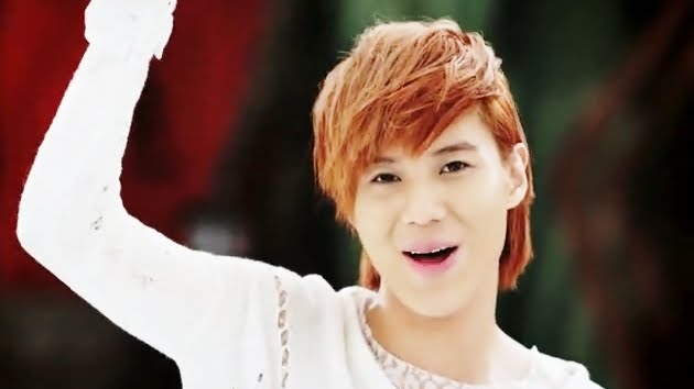 Shining Treasures: SHINee Hello MV Screencaps