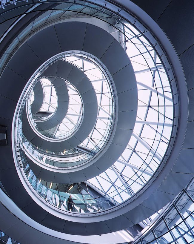 Danilo Bermeo: La arquitectura como espacio interior