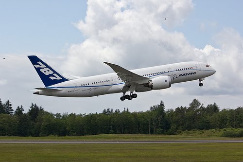 All things 787: First GE powered 787 flies