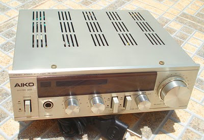 Página do Tempo/Janela do Tempo: Aiko PA 3000 - Amplificador Aiko PA 3000