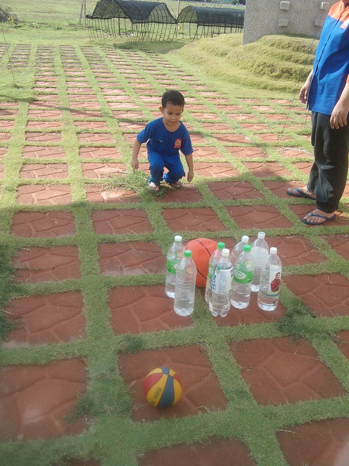 PUSAT ANAK PERMATA NEGARA TAMBUN TULANG, PERLIS: Bowling padang