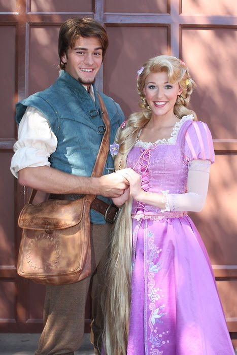 Princesas Disney: Video + Fotos de Rapunzel & Flynn en Disneyland