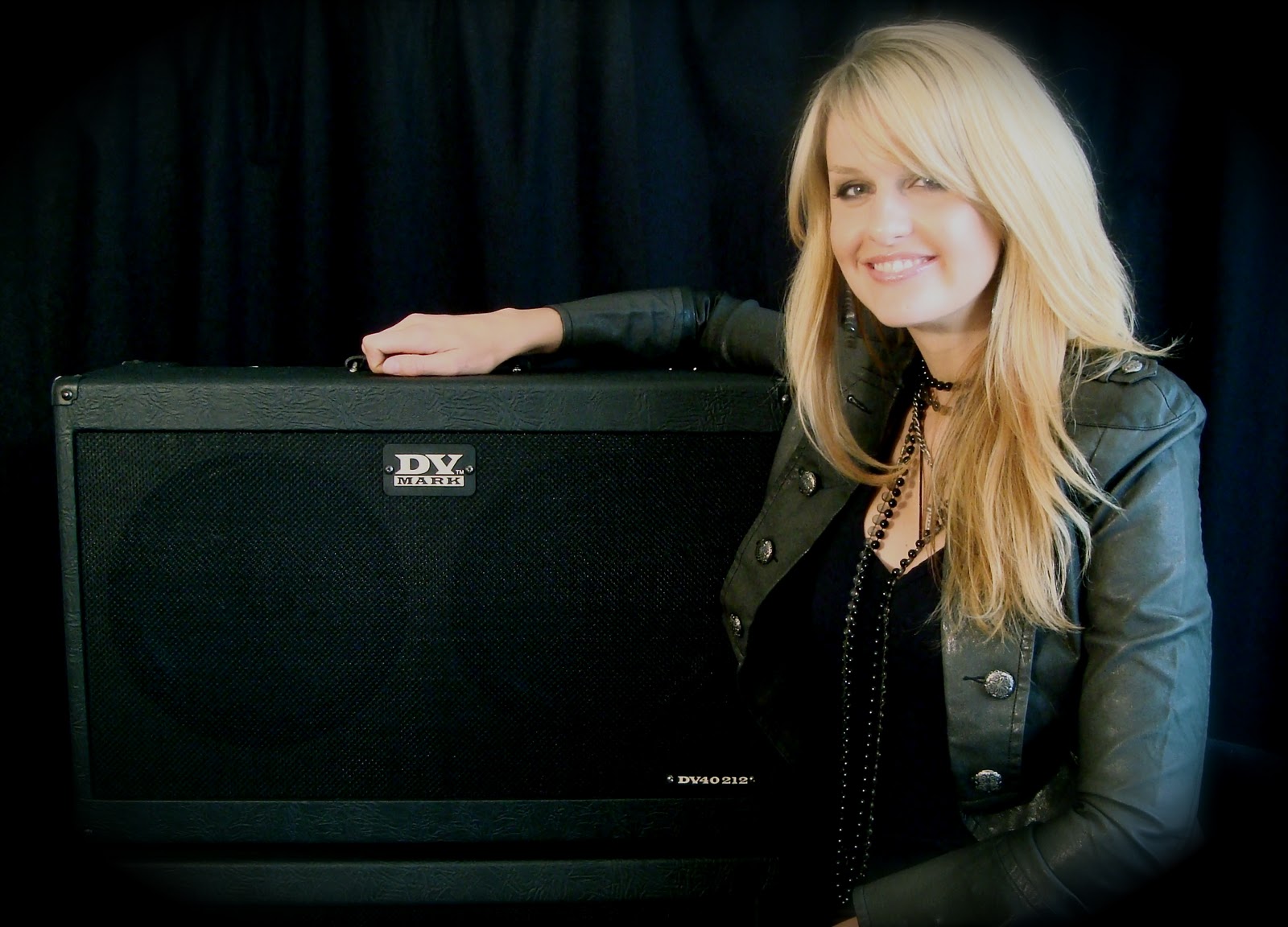 Erin James Music: News from Erin James - What's going on in my world...