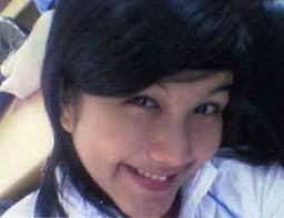 Koleksi Foto Mega Dirilla | 7 Wolu