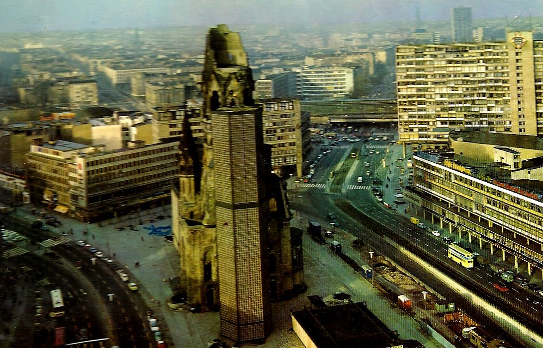 Jeffgermanymish: Christmas in Berlin Dec 1975 thru Jan 1976 Berlin Choir