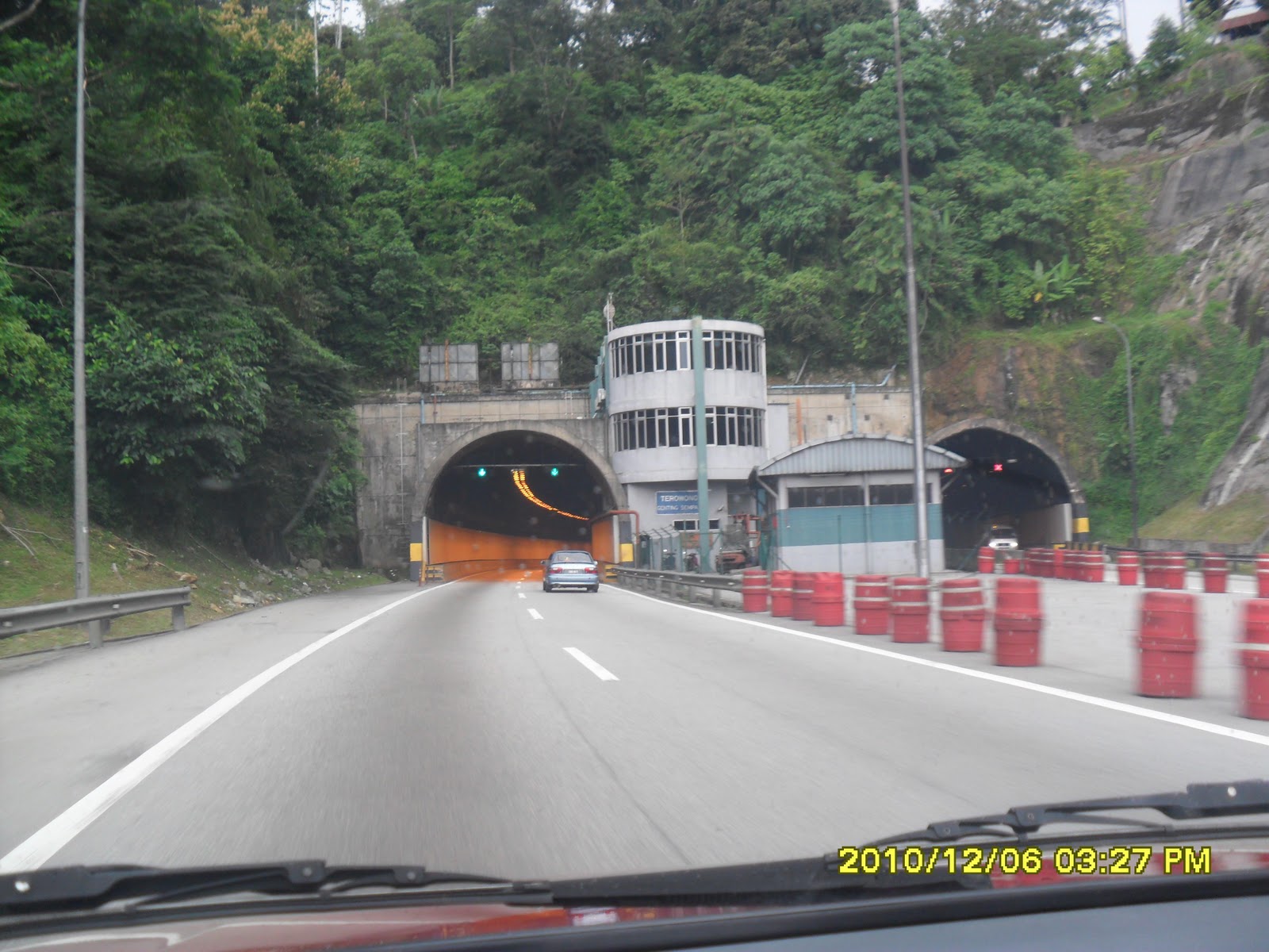 cikgu azhar: PERJALANAN MELEWATI TEROWONG (THE TUNNEL TECHNOLOGY)